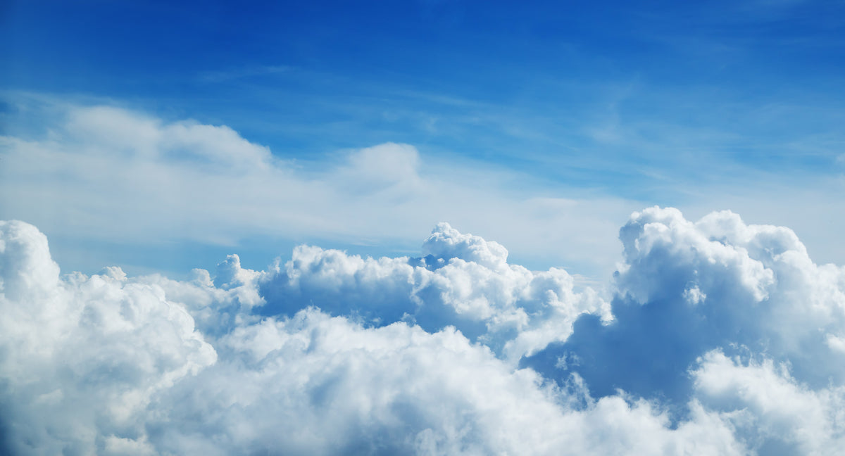 Deep blue sky cloud top Wall Mural | Daydreaming