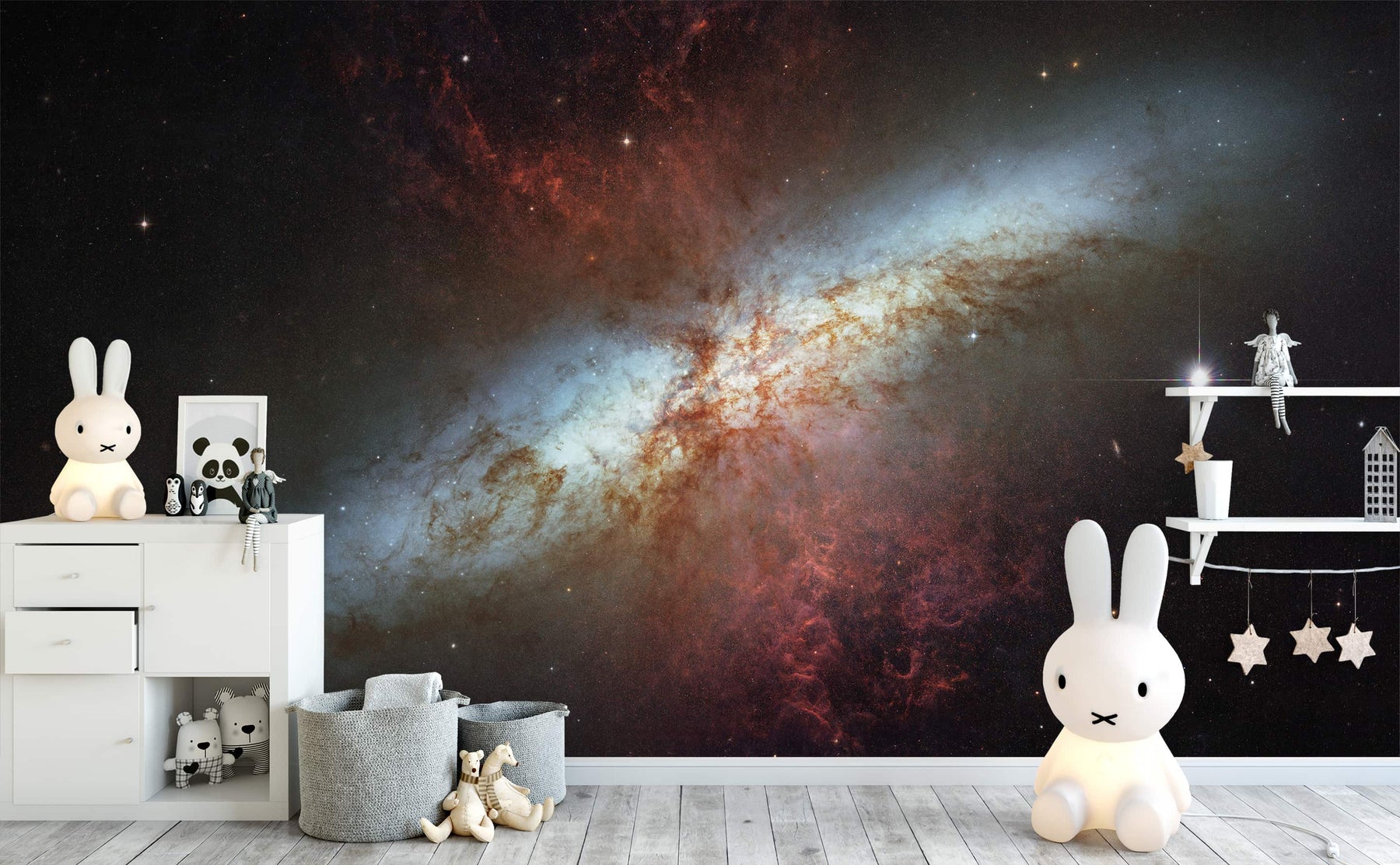 Starburst galaxy NASA Hubble image Wall Mural | Starburst M82 ...
